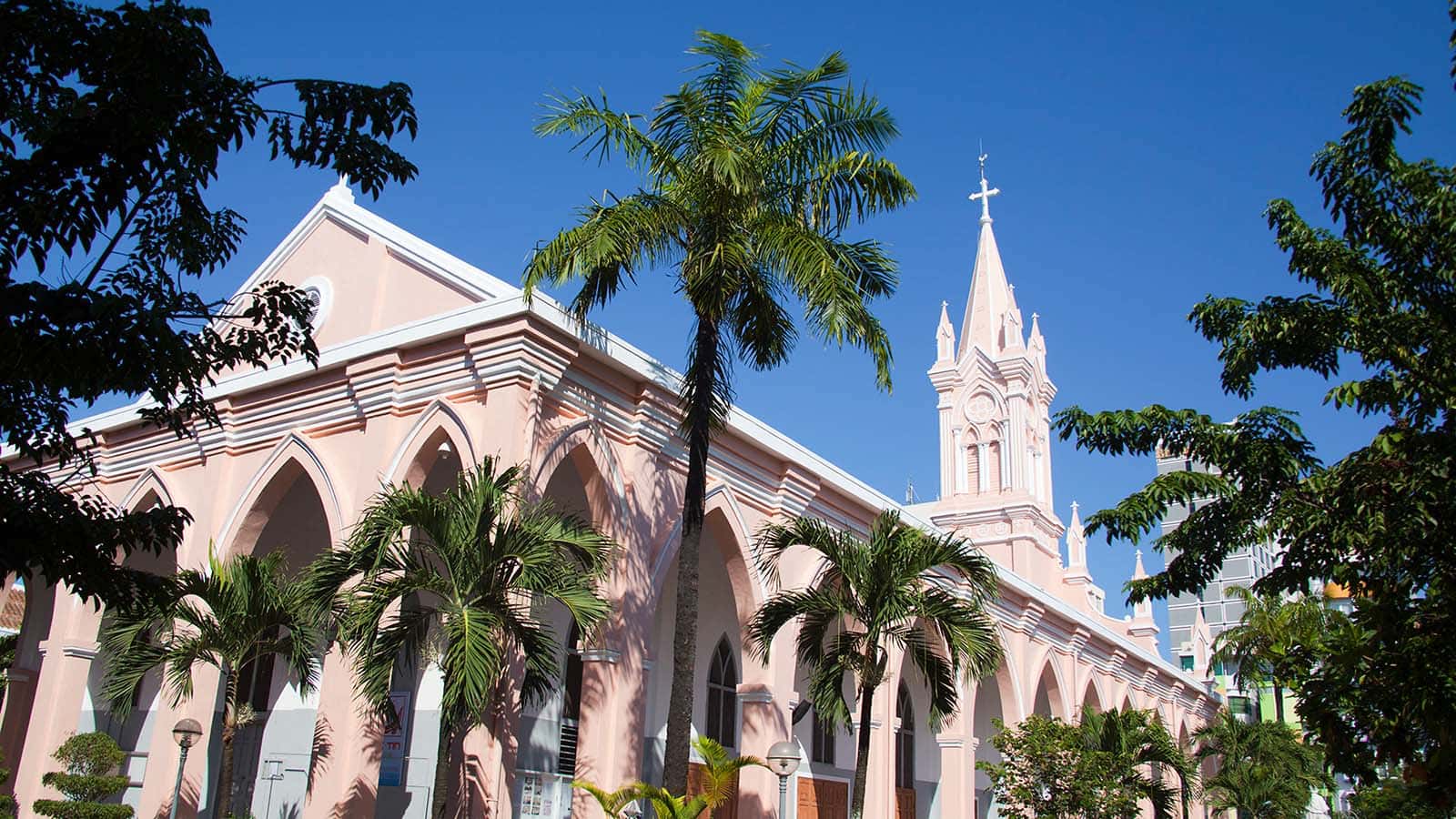 Da Nang Cathedral - The Pink Church Da Nang (Rooster Church)